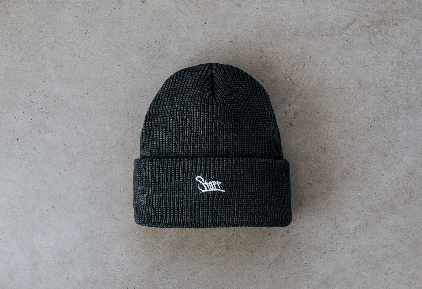 Купити шапку кольору графіт із логотипом Staff graphite logo в Києві, Україні | Ціна 399 грн в ...